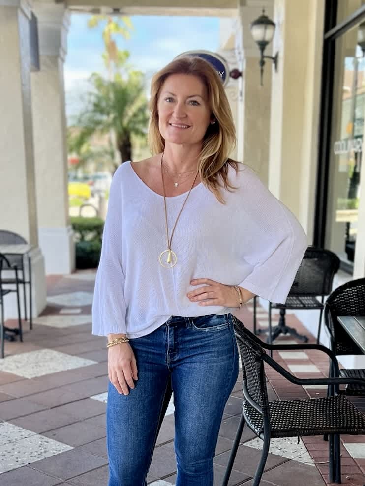 White Sanibel Sweater – Oceans Allure